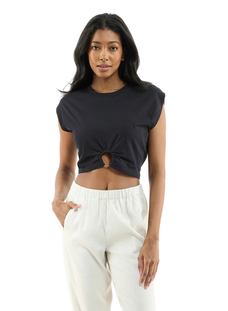 CHRLDR Cynthia Ring Crop Top- Black – Styleartist